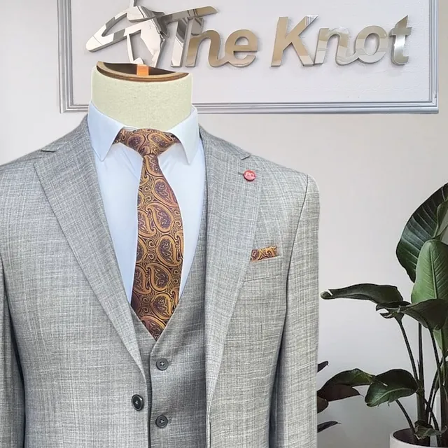 Suits and More | The Knot